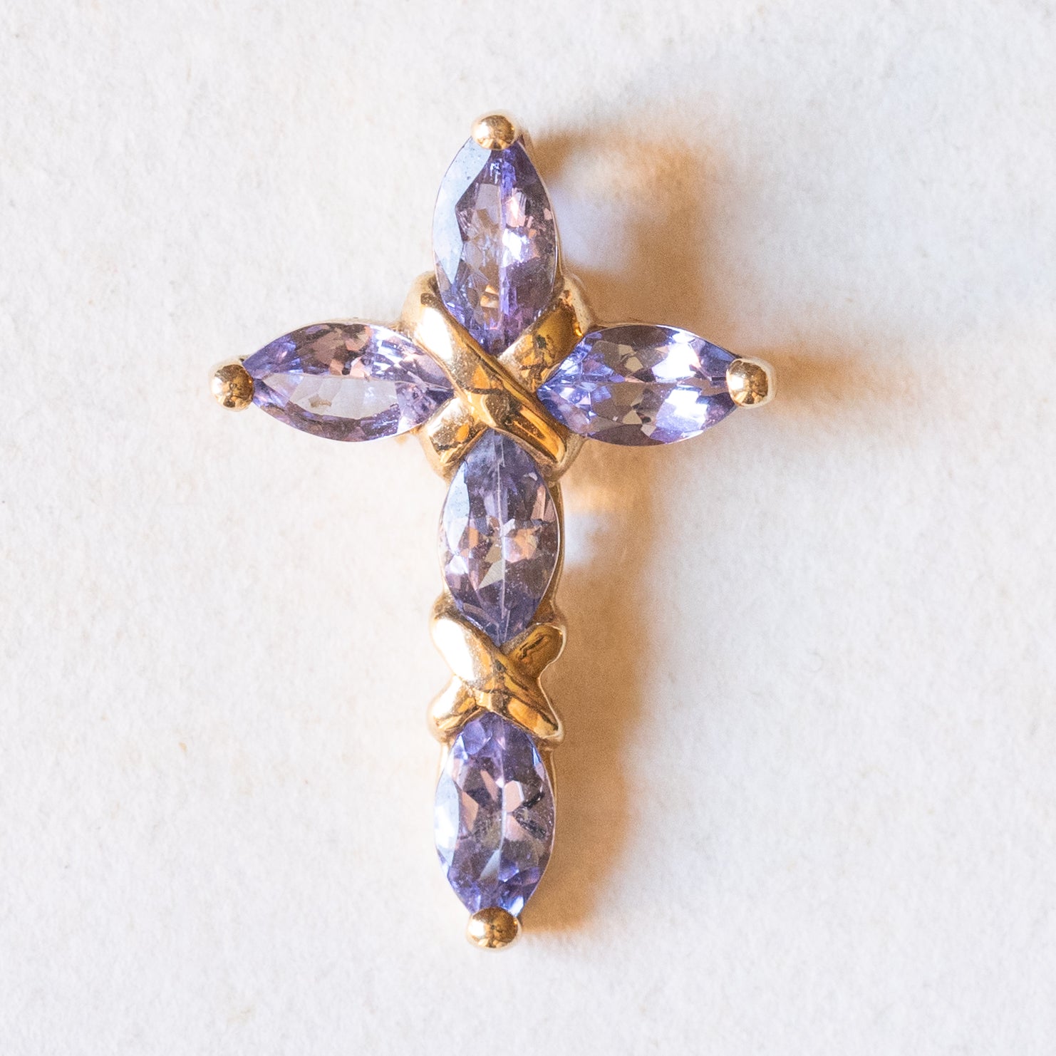 *RISERVATO* Ciondolo a forma di croce vintage in oro giallo 9K con tan ...