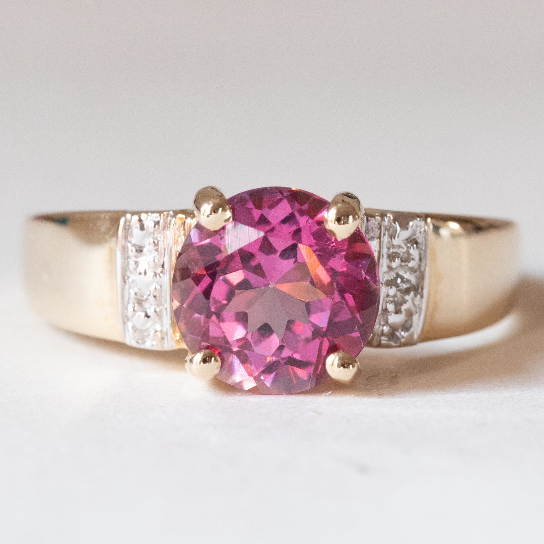 Vintage 9K Gold Pink Topaz Ring, 70s/80s – Antichità Galliera