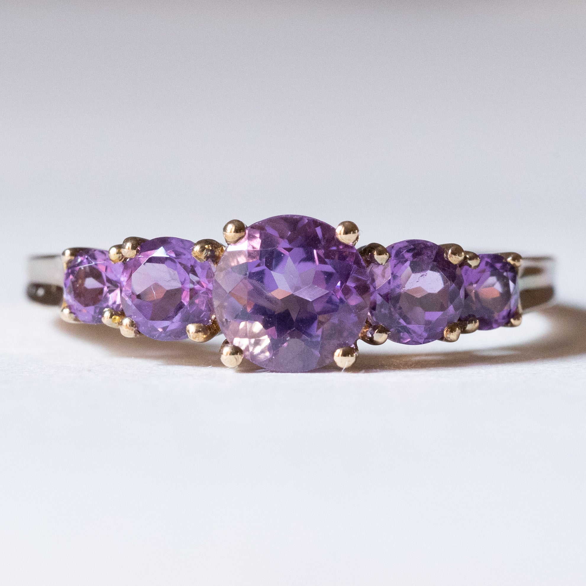 Vintage 8K gold ring with amethysts, 70s/80s – Antichità Galliera